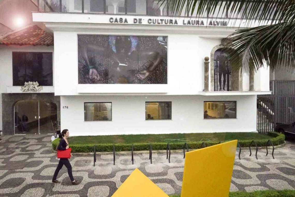 Casa de Cultura Laura Alvim reabre dia 19