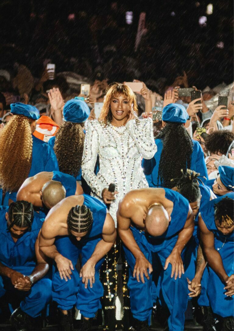 Rock In Rio 2022: Iza Se Consagra Com Um Show à Altura Do Palco Mundo